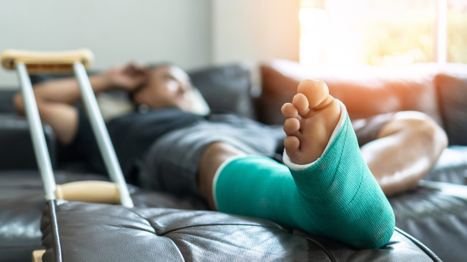 What to Expect from Physical Therapy After a Broken Foot Treatment